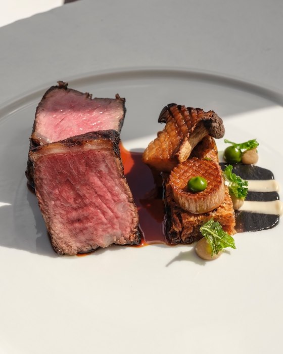 Quadro | Fine Dining Restaurant | Exquisite Cuisine & Elegant Ambiance